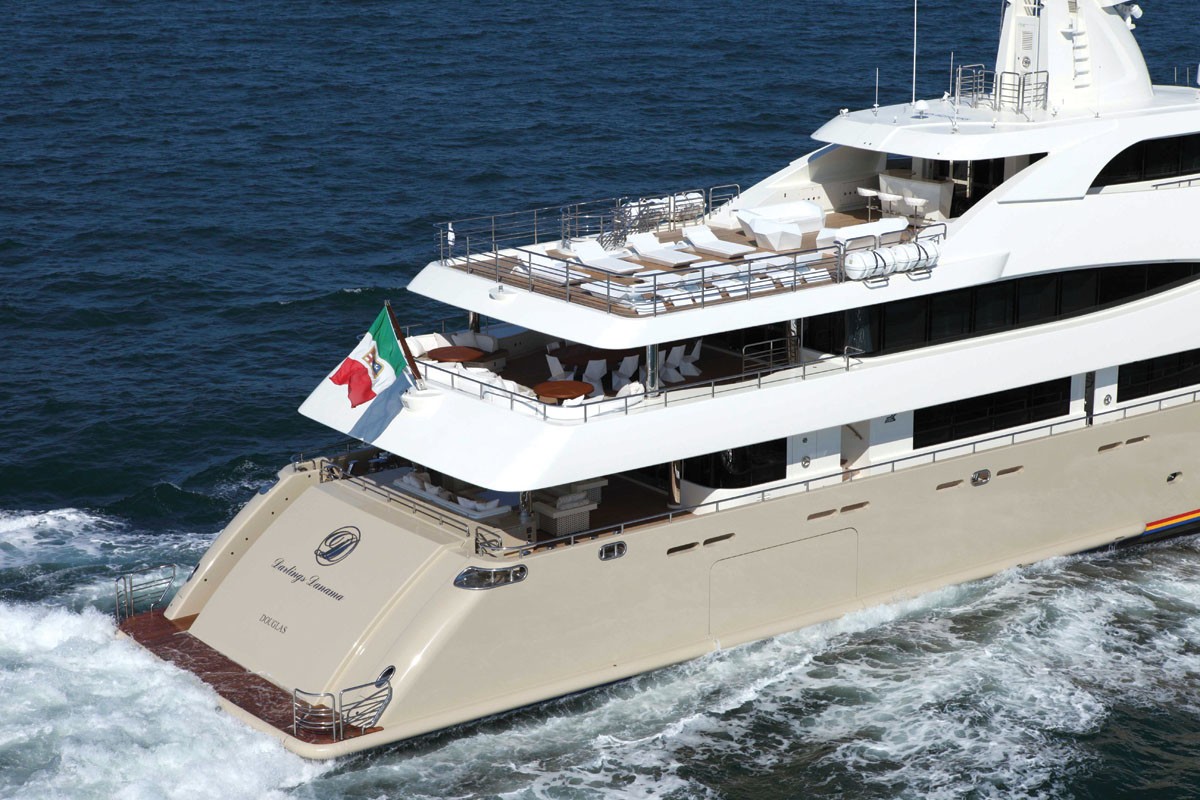 Yacht LIGHT HOLIC, CRN | CHARTERWORLD Luxury Superyacht Charters